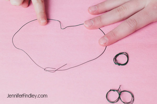 Paper Clip STEM Challenge (Free Printables)